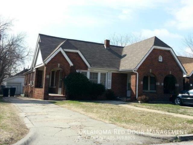 1 Br, 1 bath, Single Family 2612 NW 12th St
