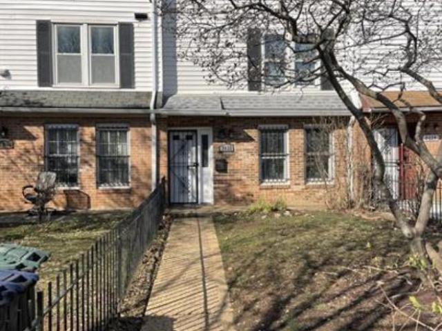 1 Br, 1 bath, Single Family 2622 Sherman Avenue Nw