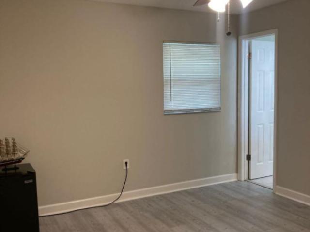 1 Br, 1 bath, Single Family 2653 Ocilla Ct