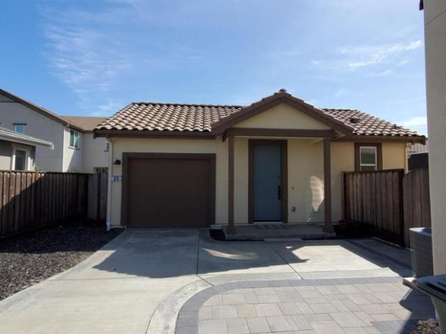 1 Br, 1 bath, Single Family 273 Copperleaf Ln