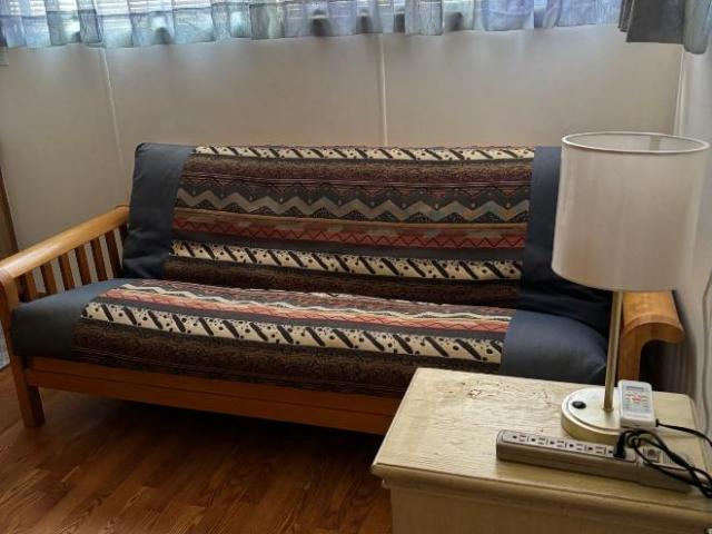 1 Br, 1 bath, Single Family 2701 E Allred Ave