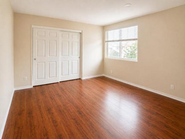 1 Br, 1 bath, Single Family 27031 Damascus Rd