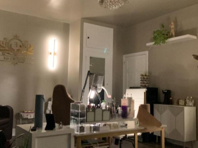 Studio, 1 bath, Single Family 2743 Kensington Ave