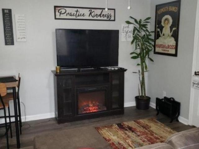 1 Br, 1 bath, Single Family 2788 New South Drive
