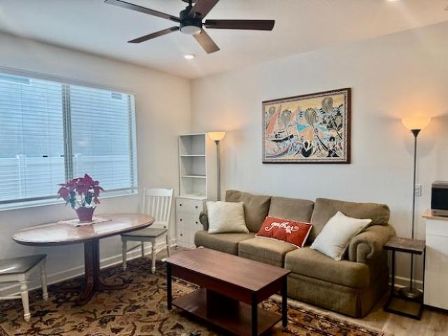 1 Br, 1 bath, Single Family 283 Hadley Way
