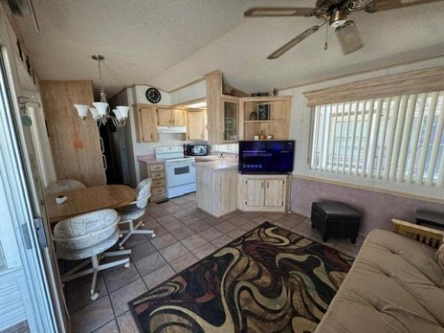 1 Br, 1 bath, Single Family 28320 E County 11th Street