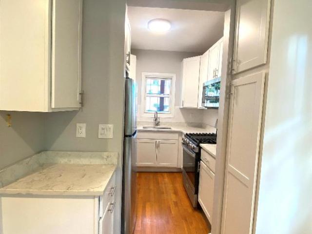 1 Br, 1 bath, Single Family 288 Amory St
