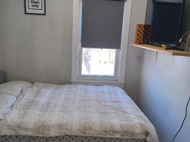 1 Br, 1 bath, Single Family 206 Marne Rd