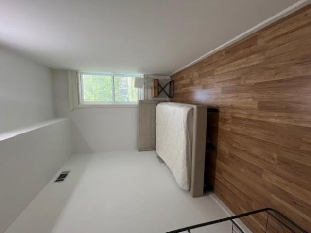 1 Br, 1 bath, Single Family 2117 Greta Lane