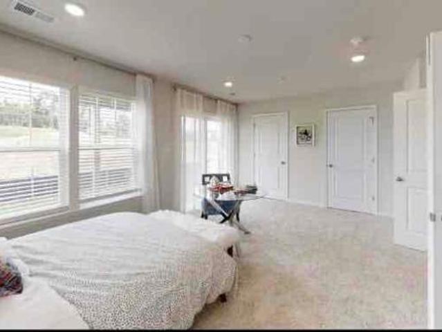 1 Br, 1 bath, Single Family 2131 Ruby Turn