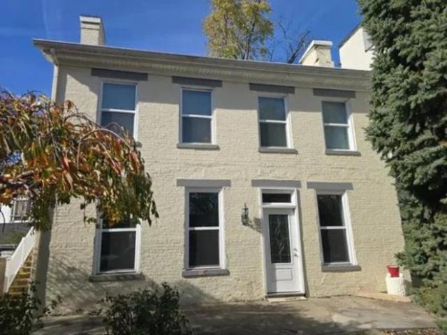 1 Br, 1 bath, Single Family 221 E High St