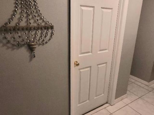 1 Br, 1 bath, Single Family 2301 Juanita Ave