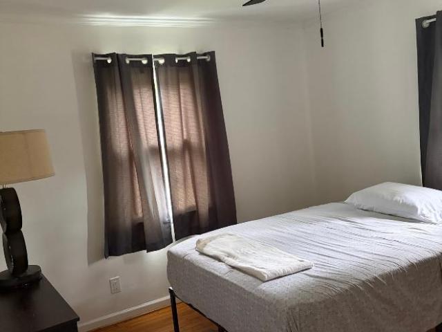 1 Br, 1 bath, Single Family 2310 Blecker Dr