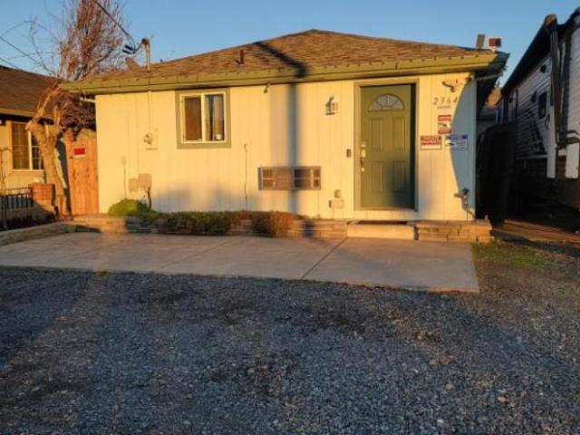 1 Br, 1 bath, Single Family 2364 Howard Ave