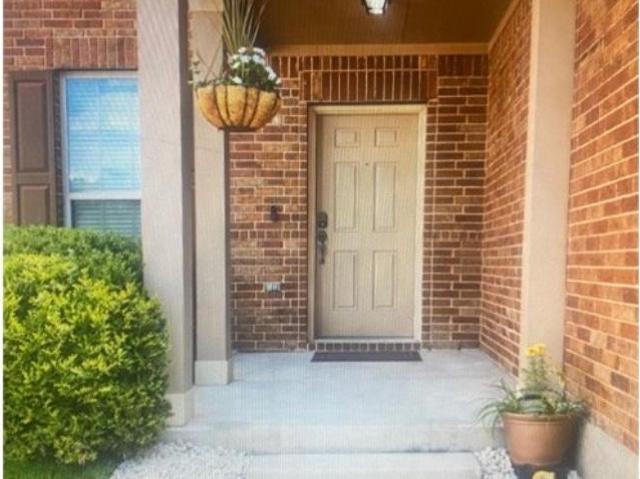 1 Br, 1 bath, Single Family 3410 Candlepass Dr