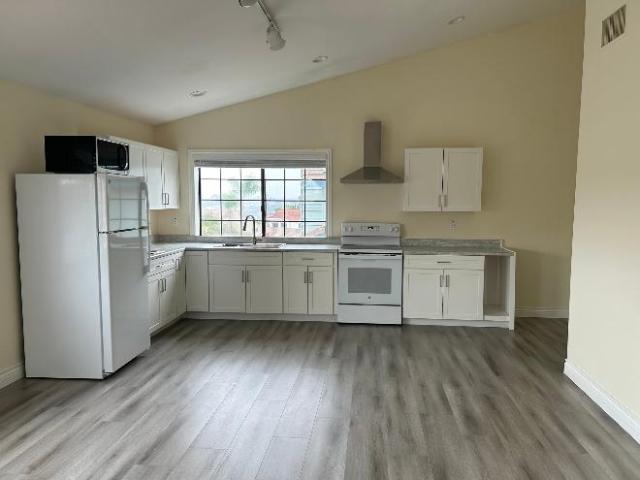 1 Br, 1 bath, Single Family 3426 Corvallis St