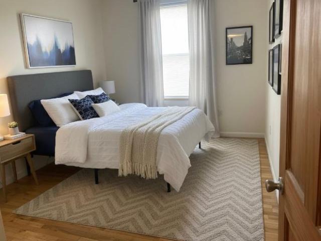 1 Br, 1 bath, Single Family 3431 Ridge Ave