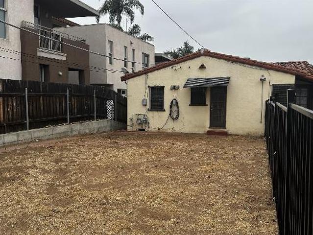 1 Br, 1 bath, Single Family 3532 Indiana Street