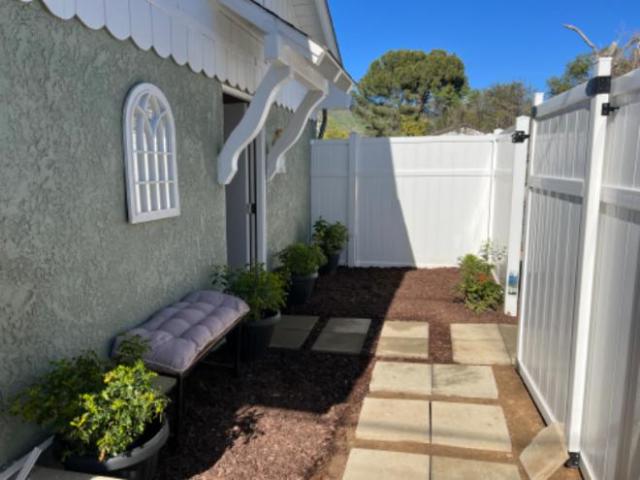 1 Br, 1 bath, Single Family 3574 Washington Dr