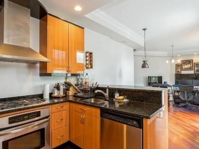 1 Br, 1 bath, Single Family 36 S Ashland Ave