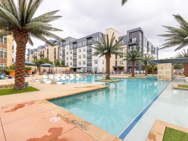 1 Br, 1 bath, Single Family 3801 Vitruvian Way