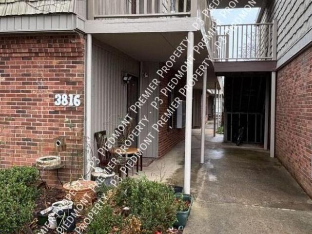 1 Br, 1 bath, Single Family 3816 Country Club Rd
