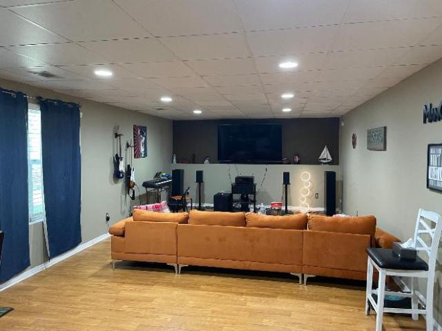 1 Br, 1 bath, Single Family 3920 Danforth Pl