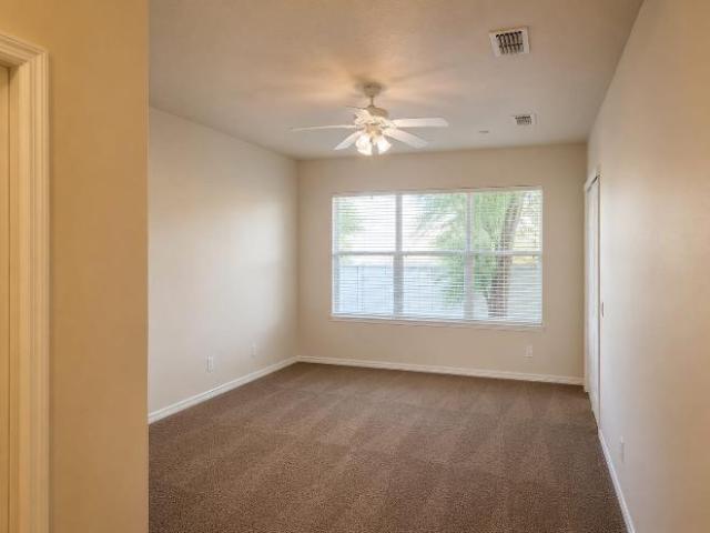 1 Br, 1 bath, Single Family 3922 Whitney Way