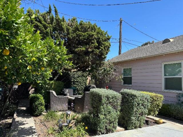 1 Br, 1 bath, Single Family 303 E Park Ave