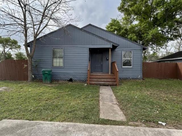 1 Br, 1 bath, Single Family 301 West Austin