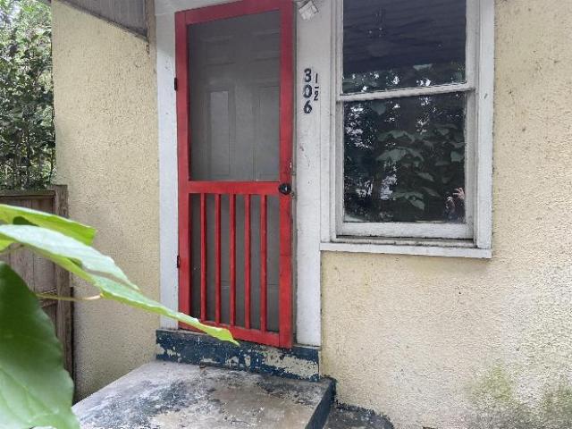 1 Br, 1 bath, Single Family 306 5 East Jane Street