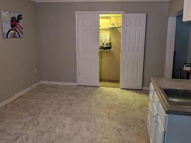 1 Br, 1 bath, Single Family 30 Tempie Drive