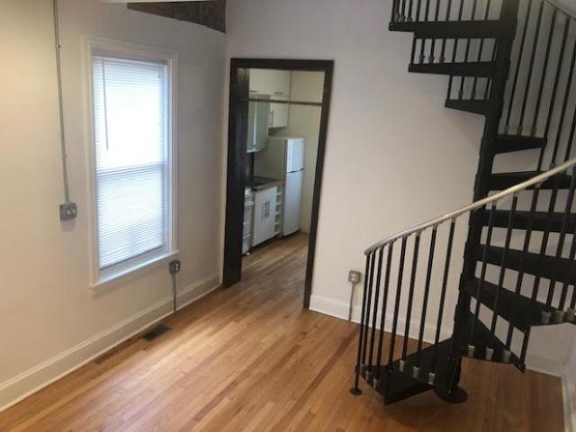 1 Br, 1 bath, Single Family 310 East Girard Avenue