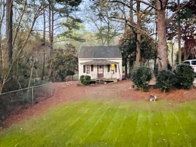 1 Br, 1 bath, Single Family 314 Lake Pines Dr