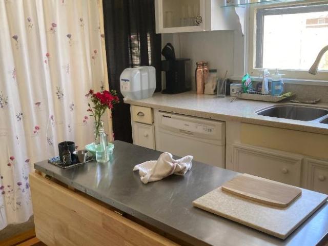 1 Br, 1 bath, Single Family 320 Keating Dr