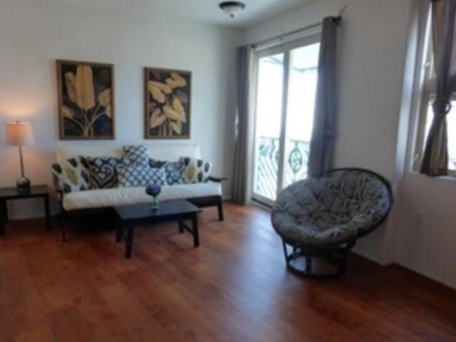 1 Br, 1 bath, Single Family 332 Keawe Street