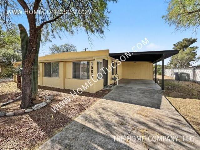 2 Br, 1 bath, Single Family 4564 E Seneca St