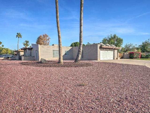 1 Br, 1 bath, Single Family 4625 West Morten Ave