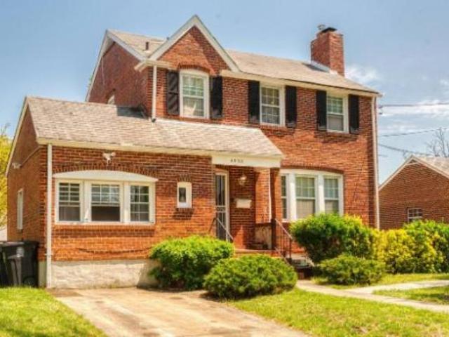 1 Br, 1 bath, Single Family 4803 Russell Ave