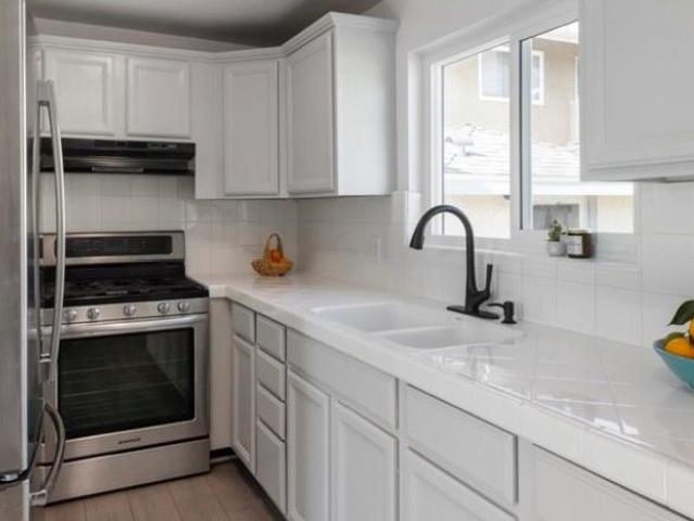 1 Br, 1 bath, Single Family 405 N San Gabriel Ave