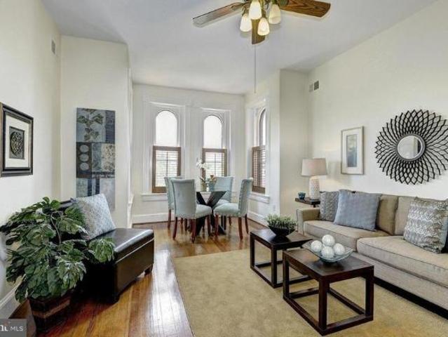 1 Br, 1 bath, Single Family 408 Seward Sq Se