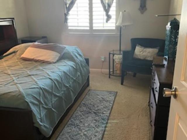 1 Br, 1 bath, Single Family 4115 West Regency Avenue