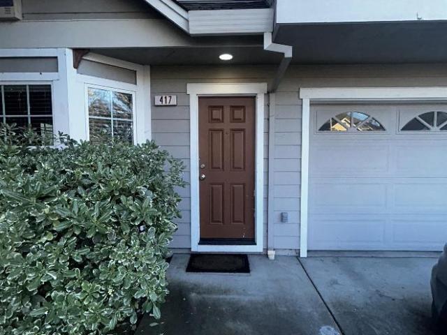 1 Br, 1 bath, Single Family 417 Hickory Circle
