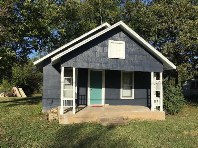 1 Br, 1 bath, Single Family 417 N Linwood
