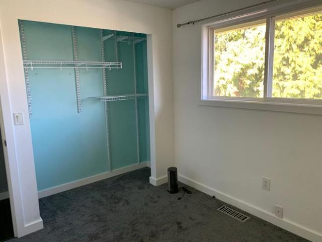 1 Br, 1 bath, Single Family 4213 S 185th St