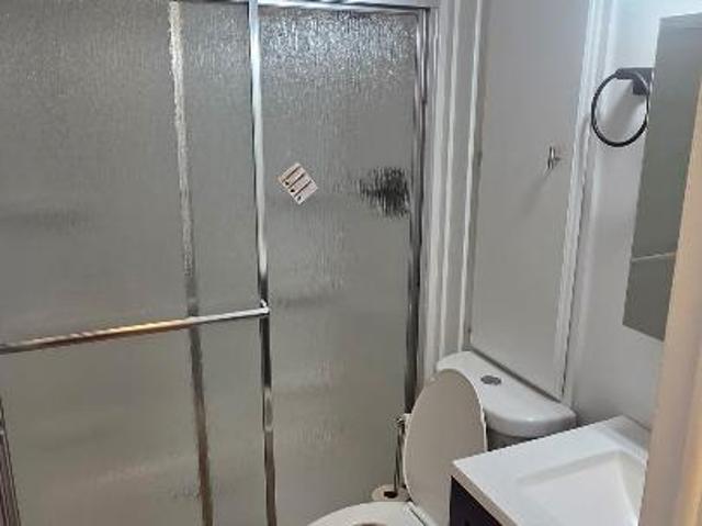1 Br, 1 bath, Single Family 4220 East Main St