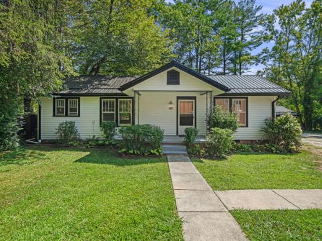 1 Br, 1 bath, Single Family 433 S Broad St