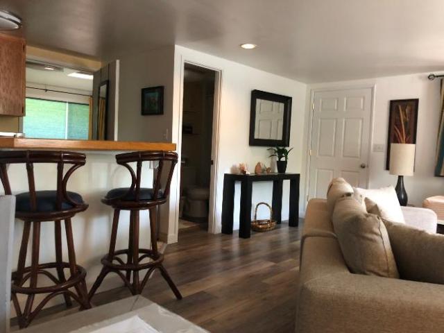 1 Br, 1 bath, Single Family 4 S Kalaheo Ave