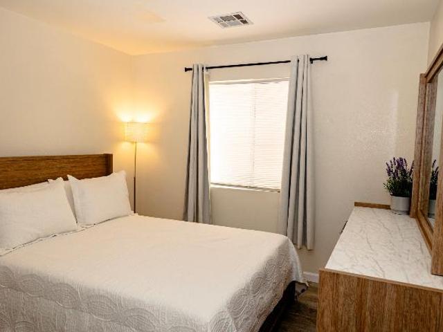 1 Br, 1 bath, Single Family 5404 Lonesome Biker Ln