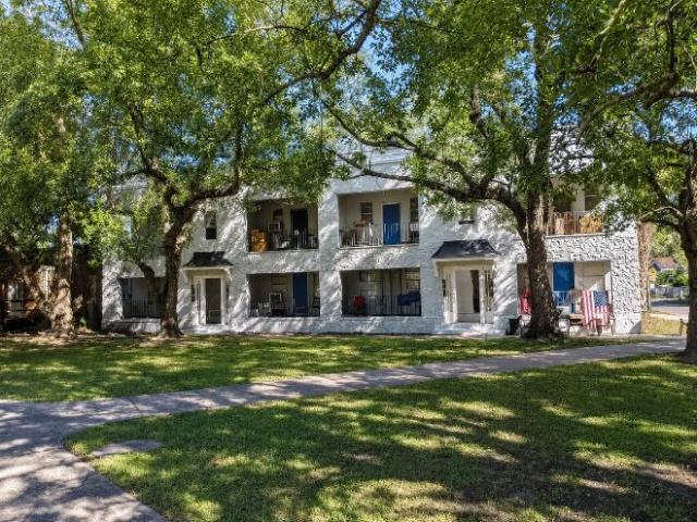 1 Br, 1 bath, Single Family 547 W 28th St